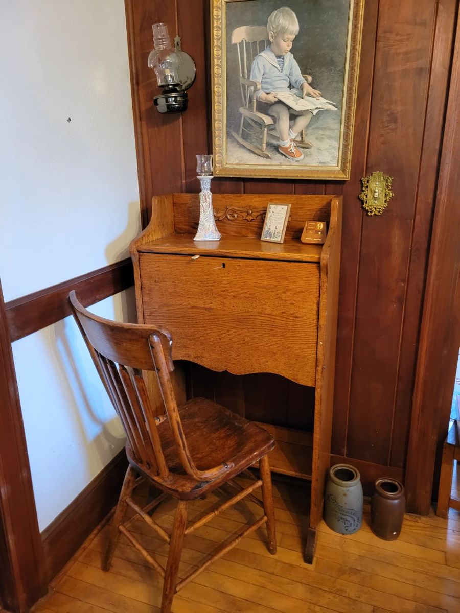 ESTATE SALE-The estate of Guy and Marjorie... starts on 11/20/2025