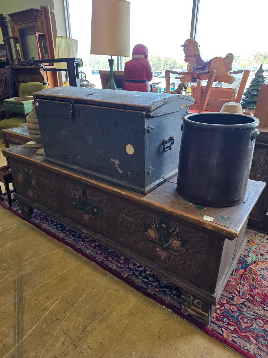 Enormous Combined Estate Sale in Springfield, OH starts on 11/7/2025
