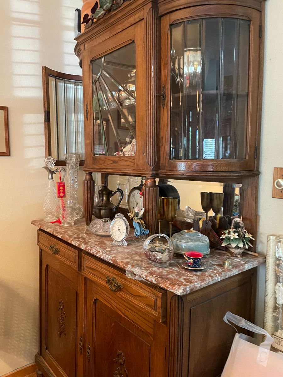 Huge Carmichael Estate Sale , don’t miss... starts on 11/7/2025