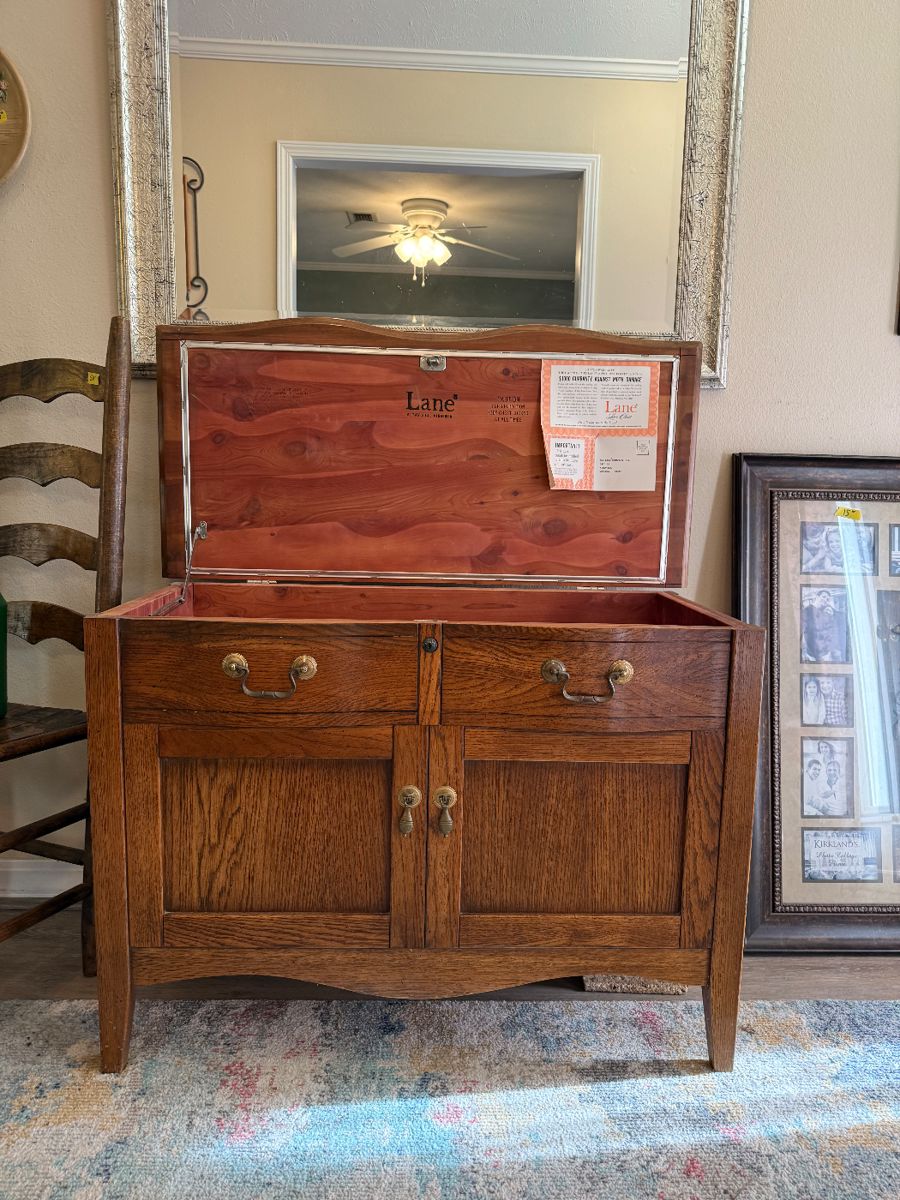 Davis Sale in Nacogdoches, TX starts on 11/14/2025