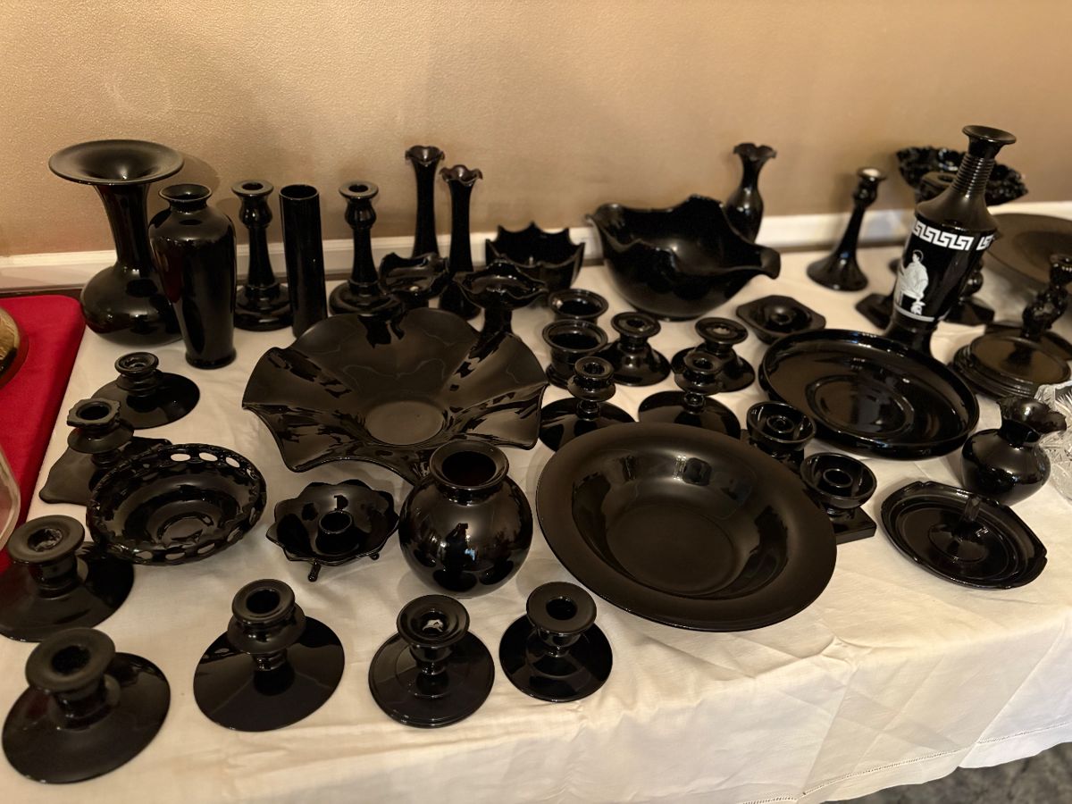 Estate Sale of Lexie Lewis in Saint Joseph, MO starts on 11/14/2025