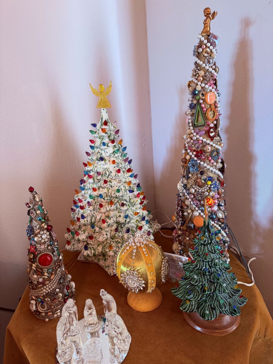 Burton Texas Estate Sale starts on 11/21/2025