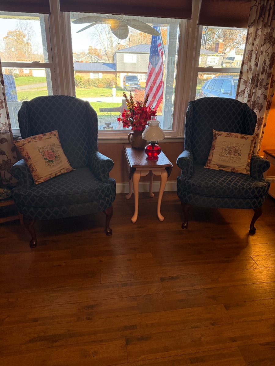 Estate Sale by The Junque Ladies in Russell, KY starts on 11/14/2025