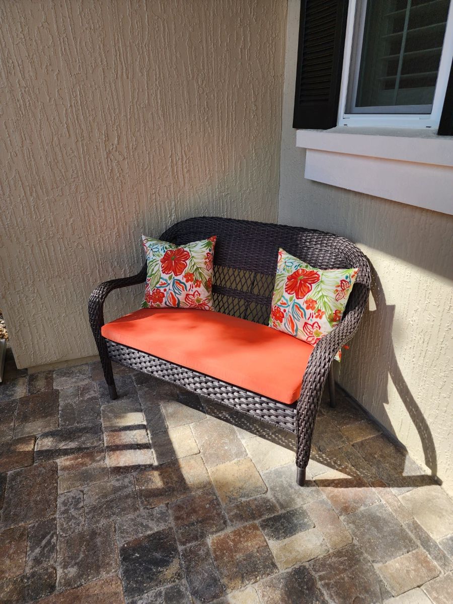 China Cat: Estate Sale please DO NOT say... starts on 11/21/2025