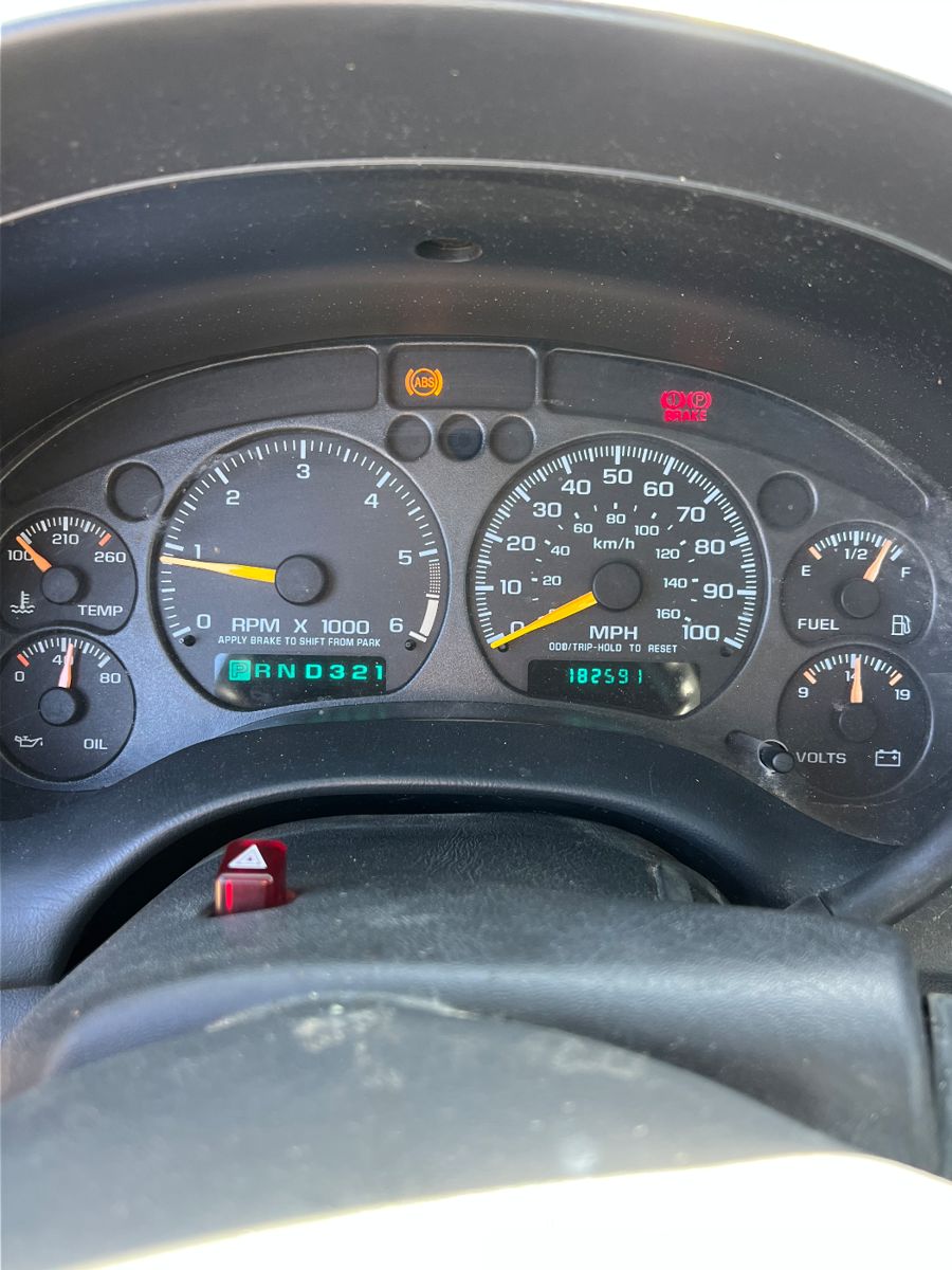 Norlon Estate sale in Santo, TX starts on 11/14/2025