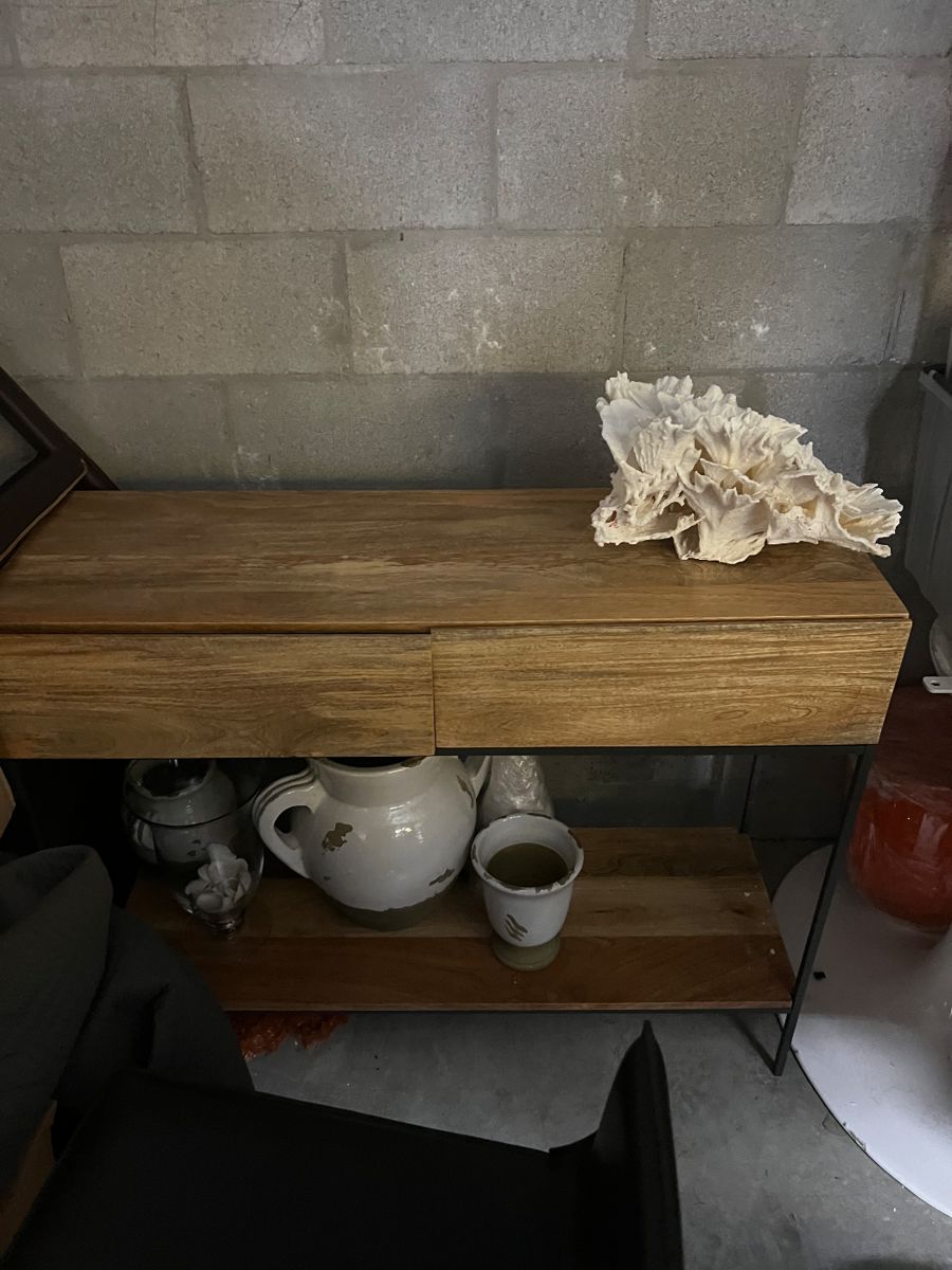 Last Minute Storage Unit estate sale from... starts on 11/15/2025