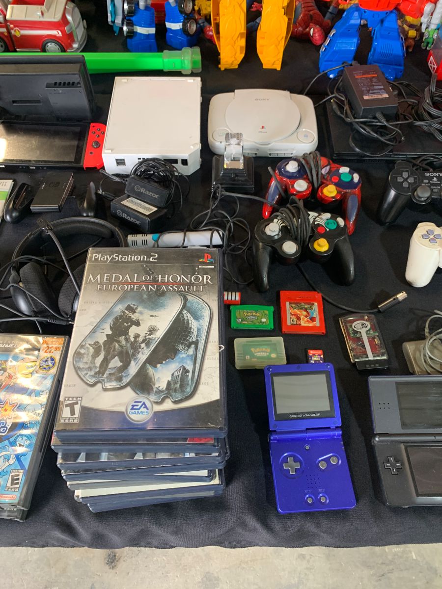 Emmanuel warehouse estate sale in Merced, CA starts on 11/21/2025
