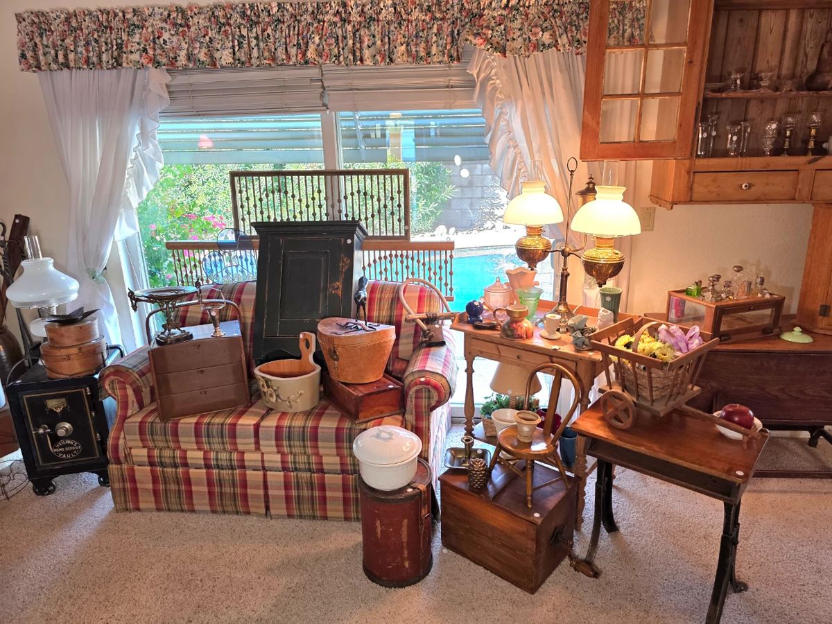 Integrity Estate A Farm House Holiday Extravaganza starts on 11/29/2025