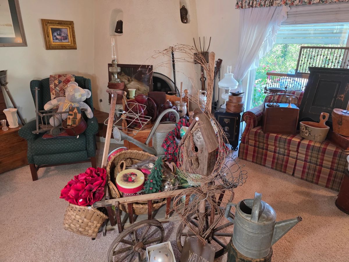 Integrity Estate A Farm House Holiday Extravaganza starts on 11/29/2025