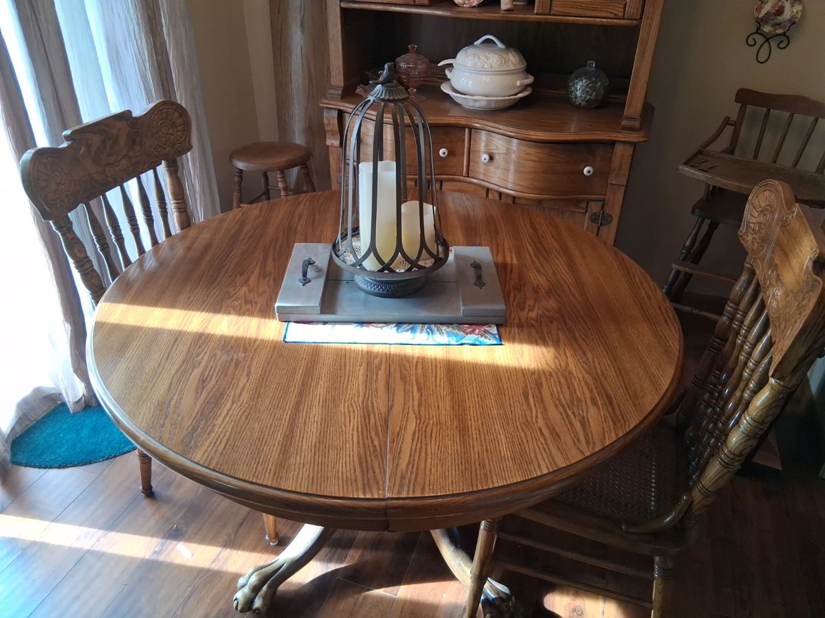 The Latest Sale From Epic Estate Sales starts on 12/4/2025