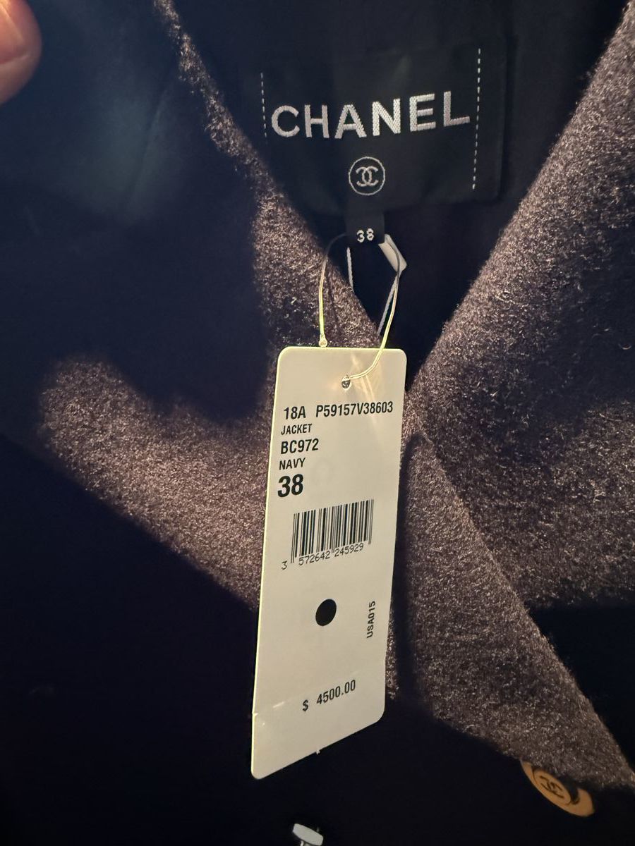 50% off 8K SF Mansion LOADED Designer Clothes,... starts on 12/12/2025