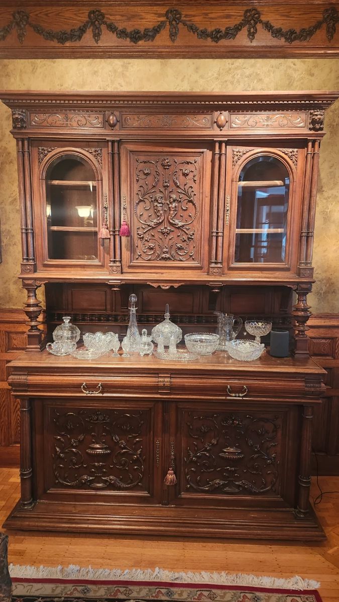 MARVELOUS MANSION ESTATE SALE! in Minneapolis, MN starts on 12/20/2025