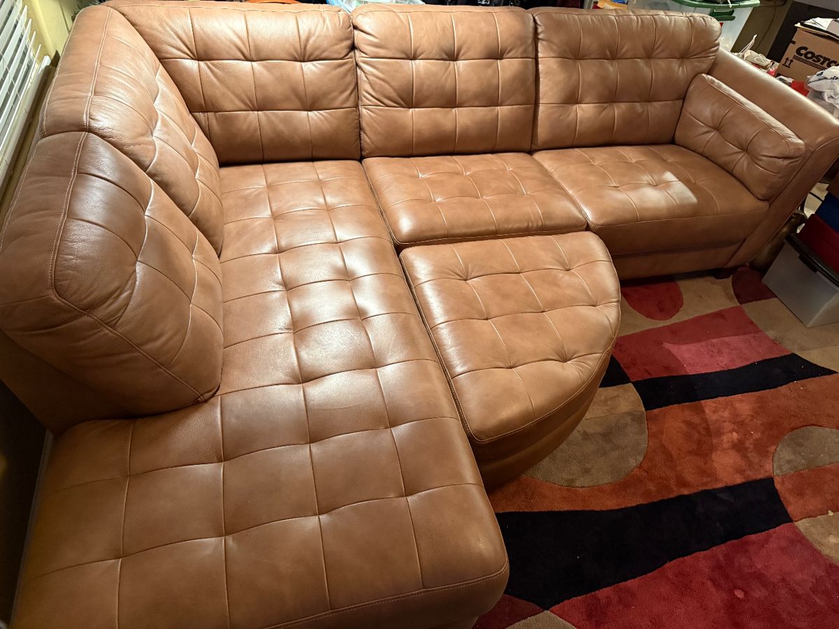 Estate Sale in Sun City Aliante in North Las Vegas, NV starts on 12/19/2025