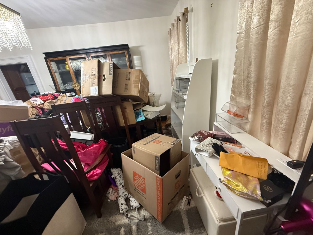 Holiday Shopping Sale - Ansonia starts on 12/19/2025