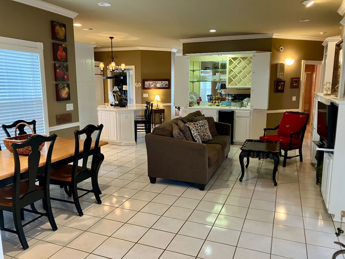 Hanna Estate Services - Cullman Farmhouse starts on 1/3/2026