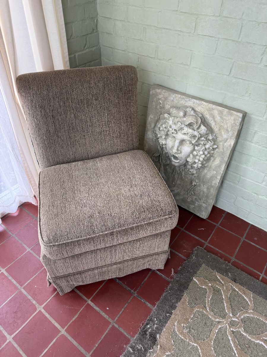 Collier Hills MASSIVE Estate Sale MAKE LAVON... starts on 1/8/2026