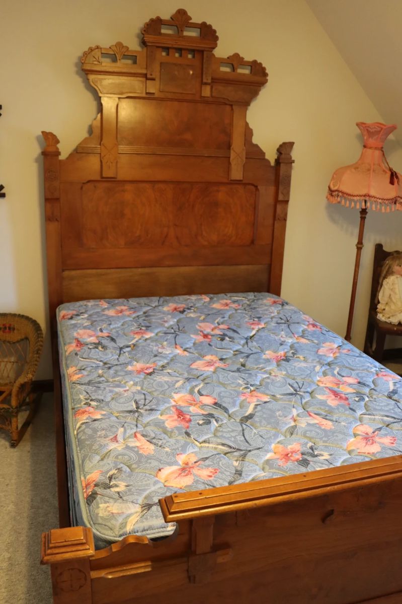 Huge Primitive Sale Alexander Road Boaz starts on 1/22/2026