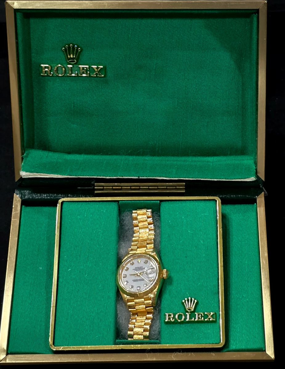 HUGE! 3 Rolex,Guns, Ammo,Hunting, Art, Exquisite... starts on 1/22/2026
