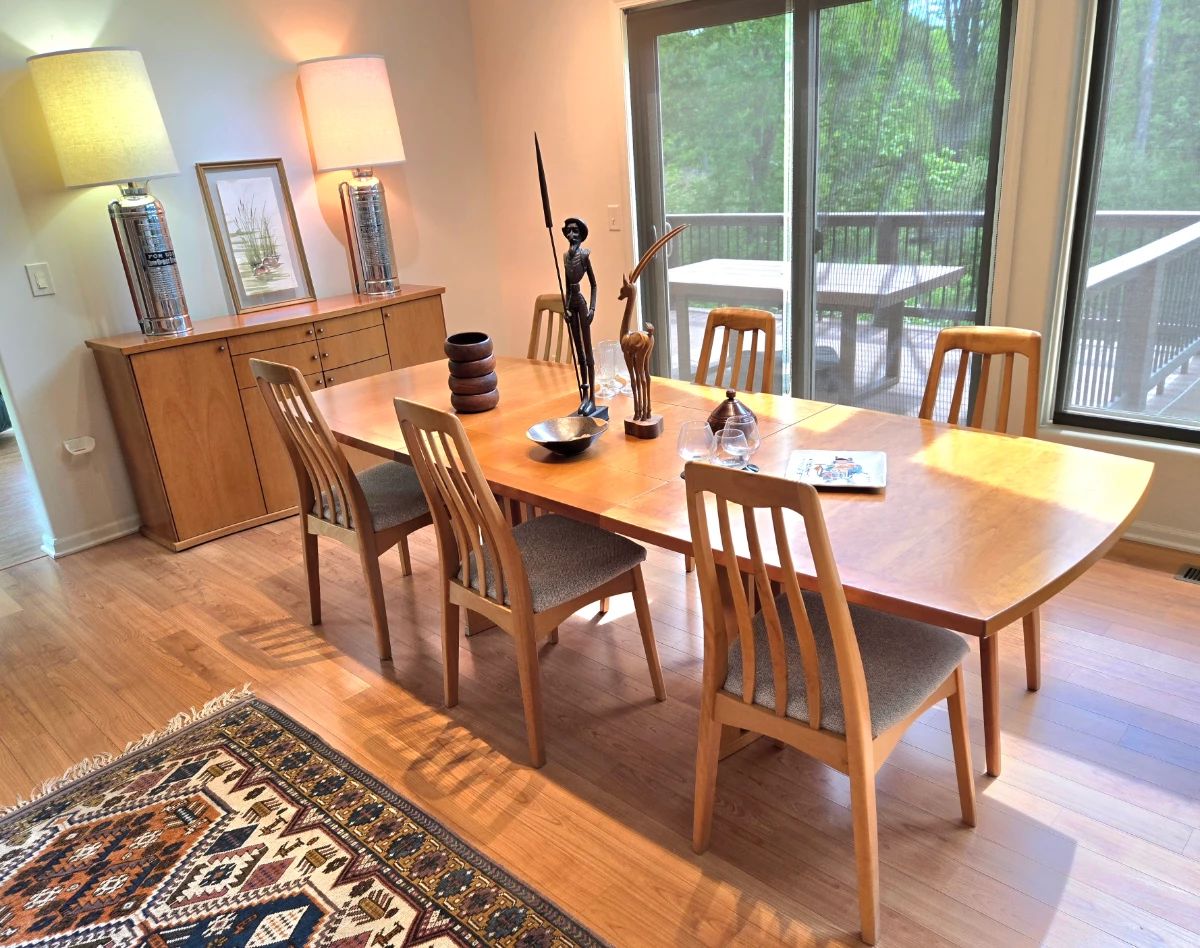 LOVELY HASLETT HOUSEHOLD SALE in Haslett, MI starts on 5/28/2026