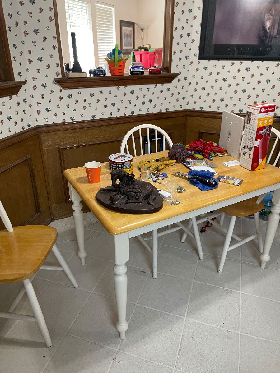 Carrollton Diggers Estate Sale in Dallas, TX starts on 3/20/2026