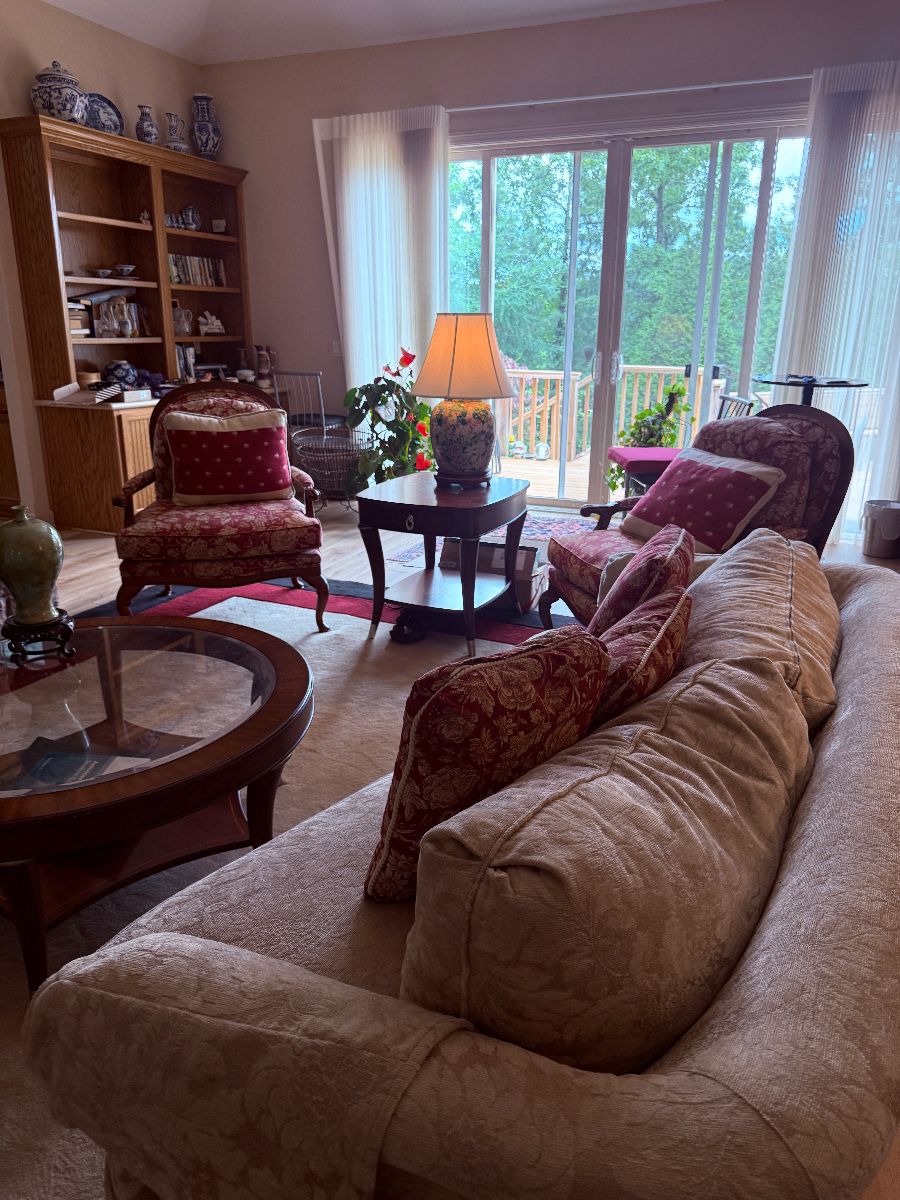 Vintage Vibes Estate Sale in Hot Springs Village, AR starts on 7/2/2026