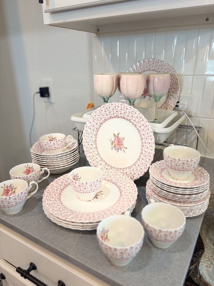 Georgetown Texas Estate Sales ~ Sterling,... starts on 6/19/2026