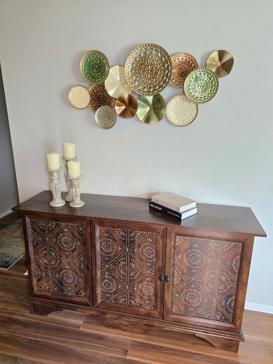 Renee's Estate Sales in Palm Harbor, FL starts on 7/1/2026