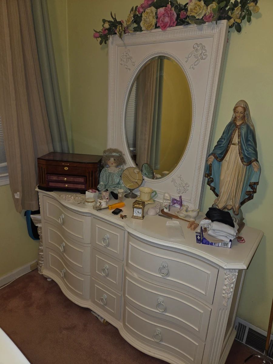 Packed Rotterdam Estate Sale!!!! in Bellevue, NY starts on 7/3/2026