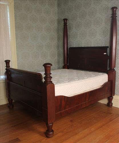 The Estate Auction at Lauri Mundi in Aberdeen, MS starts on 8/8/2015