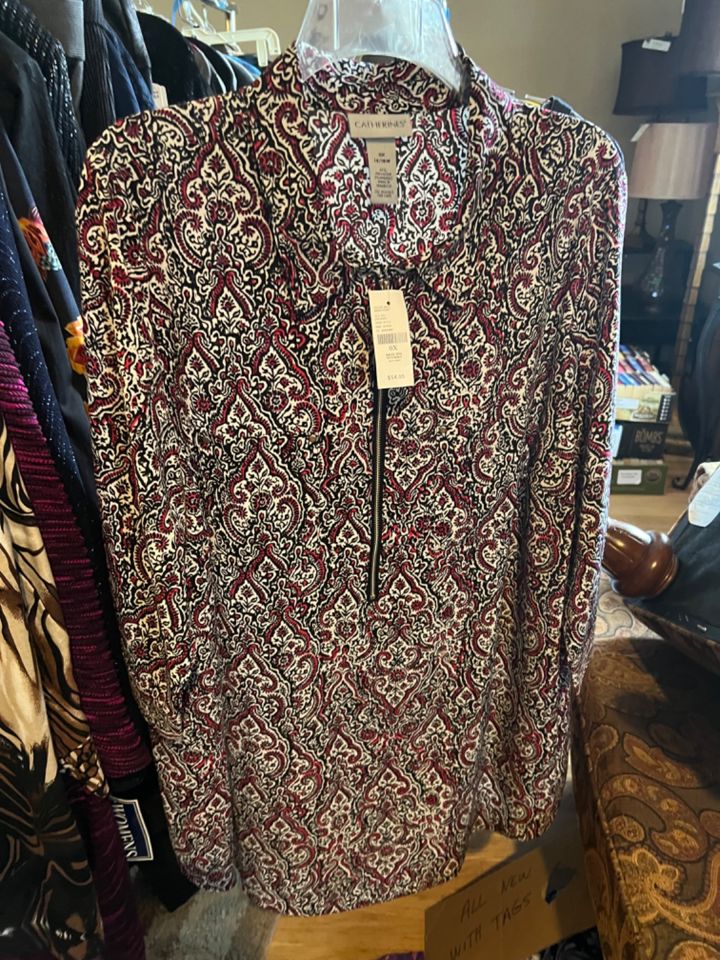 LR 1310: NWT Catherine’s Blouse 0X bidding ends 2/15 $5.00 ...