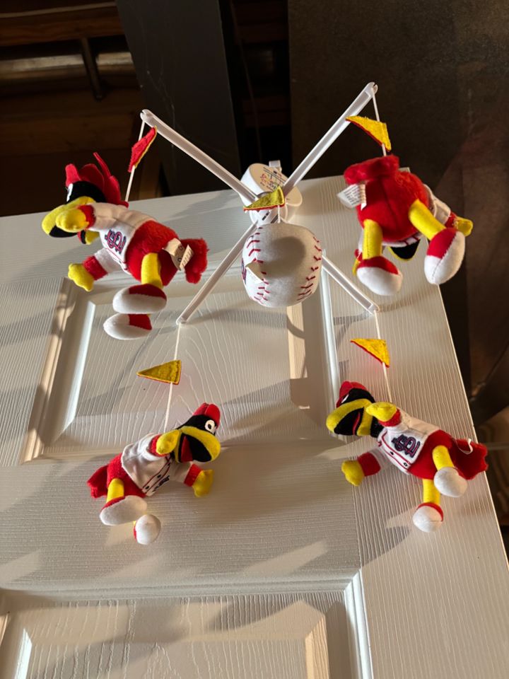 Cardinal mobile bidding ends 6/8 $5.00 | EstateSales.NET