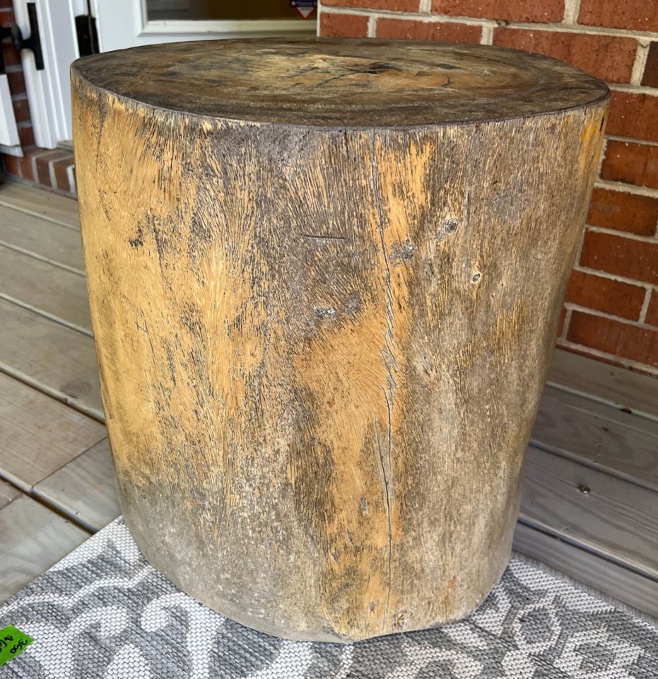 #31 Tree Trunk End Table bidding ends 5/15 $115.00 | EstateSales.NET