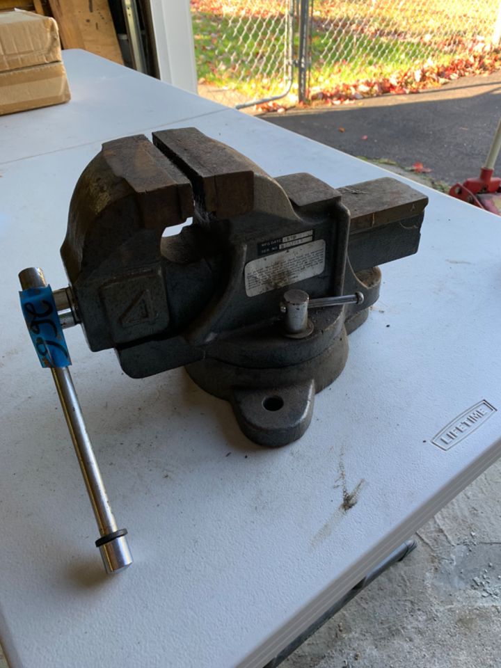 Lot 266 Shop Bench Vise G bidding ends 10/26 $50.00 | EstateSales.NET