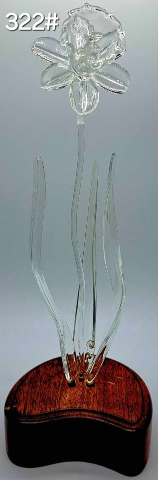 #322- FRABEL GLASS FLOWER bidding ends 6/19 $15.00 | EstateSales.NET