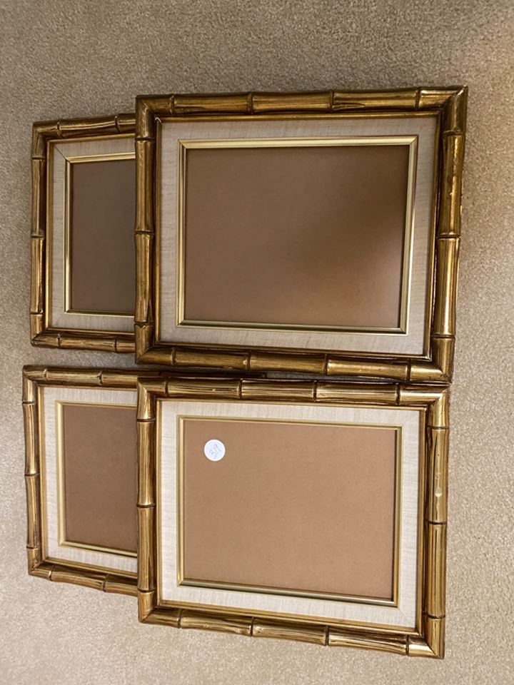 Picture frames bidding ends 4/4 $1.00 | EstateSales.NET