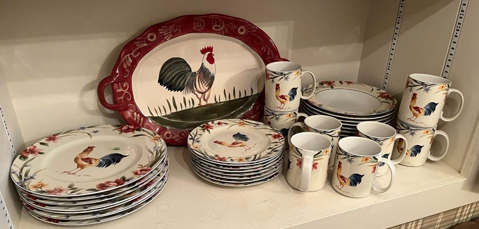 #149 Coventry Dinnerware...8 place setting w/ platter bidding ends 12/1 ...