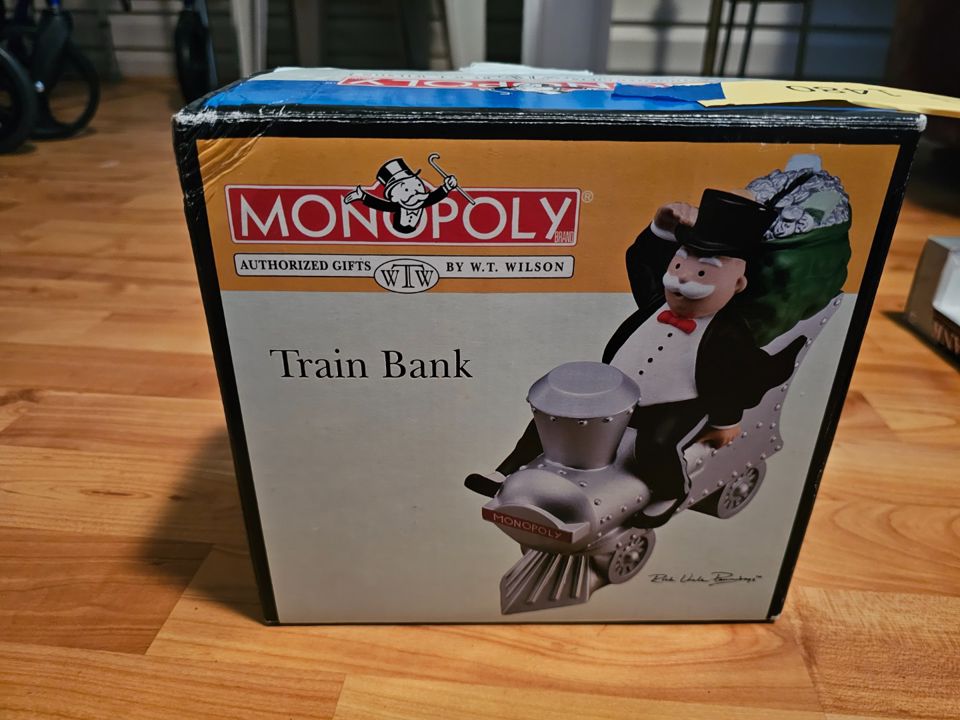 SR 1480: Monopoly Train Bank NIB bidding ends 7/15 $3.00 | EstateSales.NET