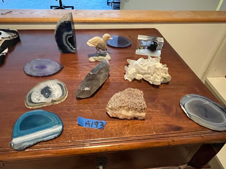 Lot A193 Rock & Mineral Specimen Lot MB bidding ends 2/22 $36.00 ...