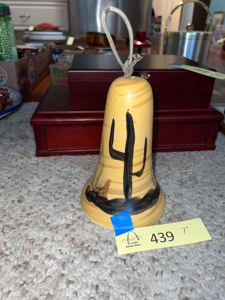 LR 439: Pottery Cactus Bell bidding ends 3/20 $3.00 | EstateSales.NET