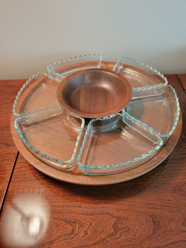 Vintage Walnut Ware Lazy Susan made in Missouri bidding ends 4/3 $16.00 ...
