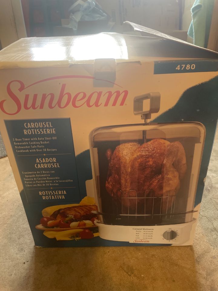 Carousel Rotisserie Roaster, Sunbeam, chicken roaster bidding ends 4/28 ...