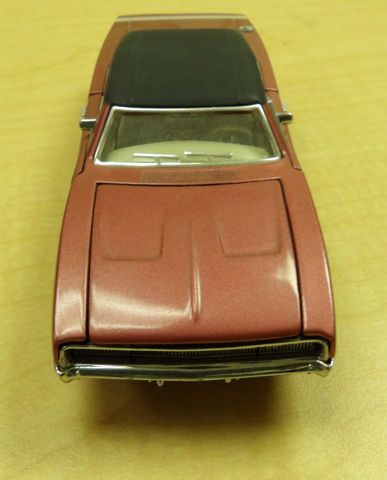 Miniature Collectible Cars and Model sets! | EstateSales.NET