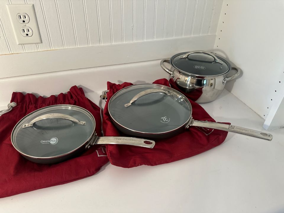 Todd English Pans bidding ends 7/11 $45.00 | EstateSales.NET