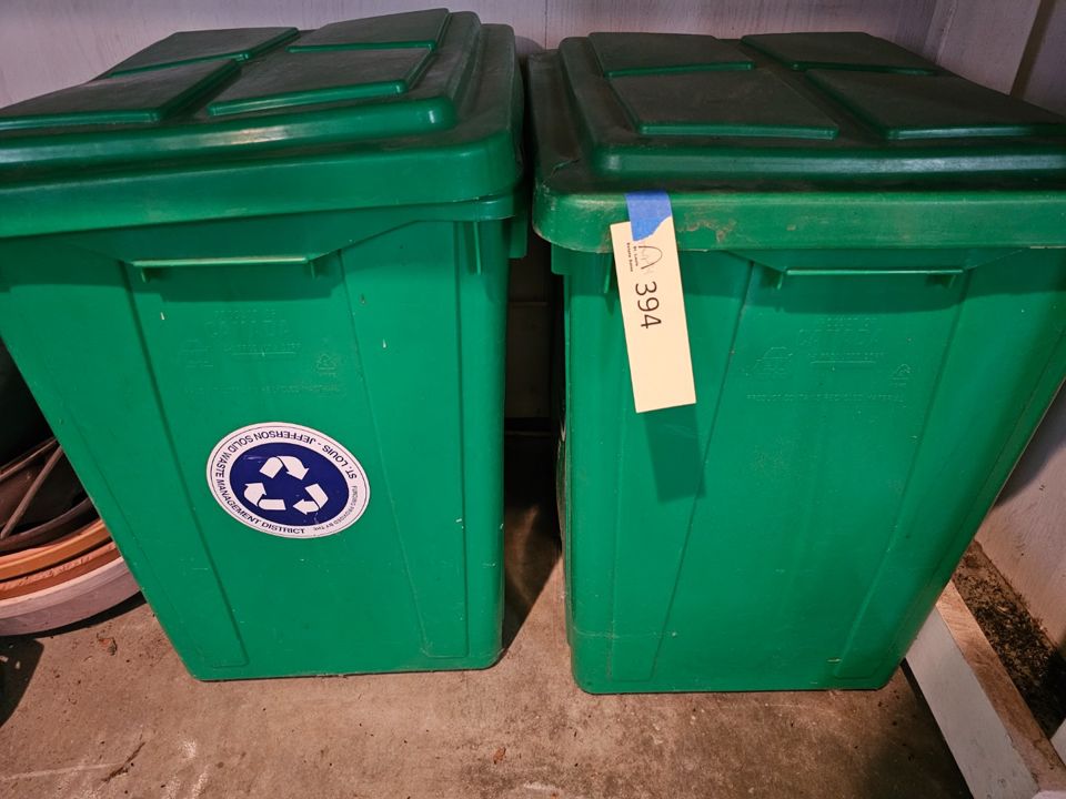 G 394: Two Small Plastic Recycle Containers bidding ends 3/20 $3.00 ...