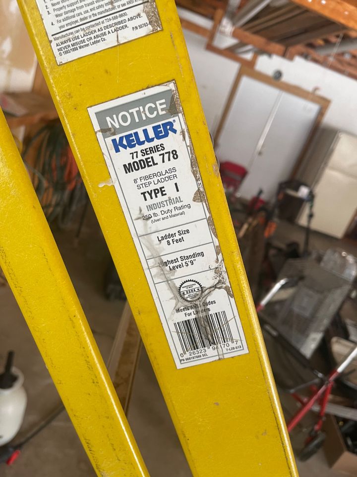 Keller 8ft Fiberglass Step-Ladder Type 1 bidding ends 3/5 $28.00 ...