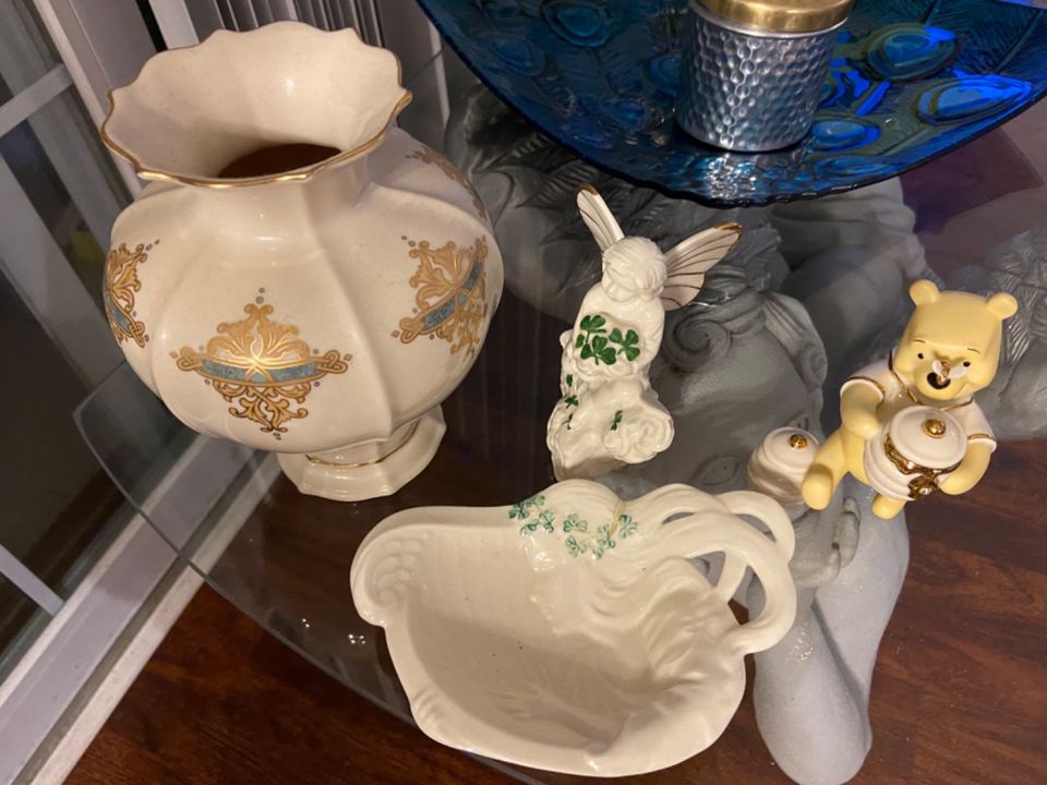 Collectables bidding ends 10/16 $20.00 | EstateSales.NET
