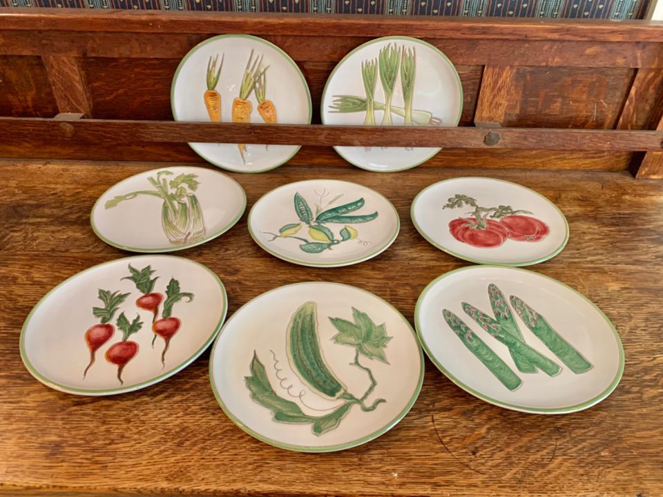 Set of 8 Italy Majolica Vegetable Plates bidding ends 5/24 $30.00 ...