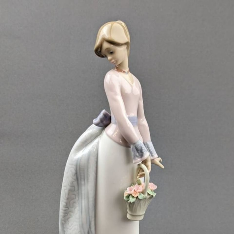 #152 Rare Retired Vintage Basket of Love #7622 Figurine by Lladro ...